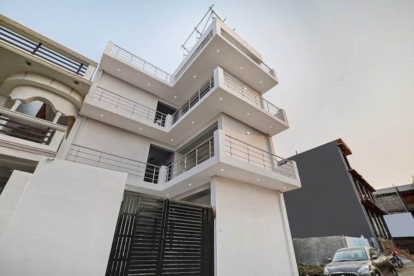 Hotel O Deva Road Chinhat Formerly 24 Stays - Lucknow