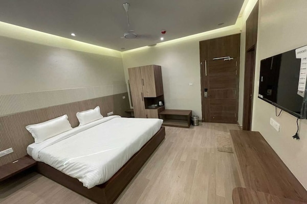 Townhouse Oak Ratanpur Panki - 칸푸르