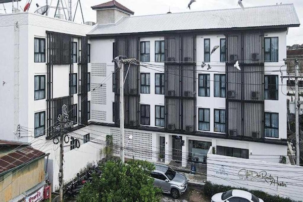 Comfy Standard Double  Simple Relaxing Stay - Chiang Mai