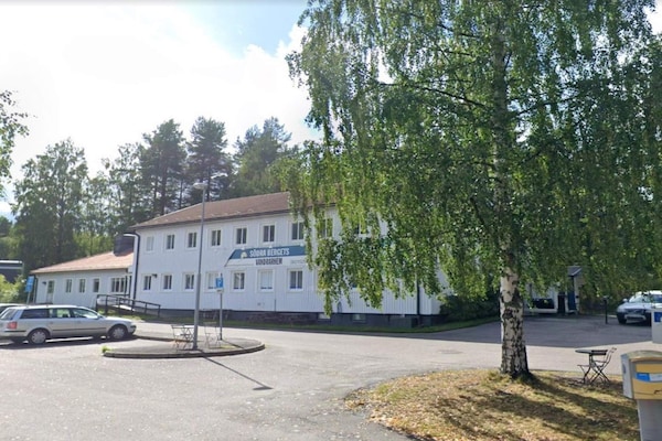 Enkeltværelse Med Fælles Badeværelse - Sundsvall