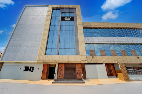 Collection O Republic Mall Coimbatore Formerly Manis Residency - Coimbatore
