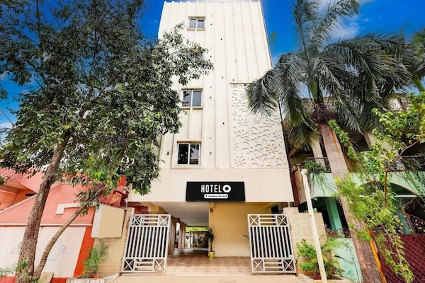 Hotel O Akshaya Bheemas Inn - Vijayawada