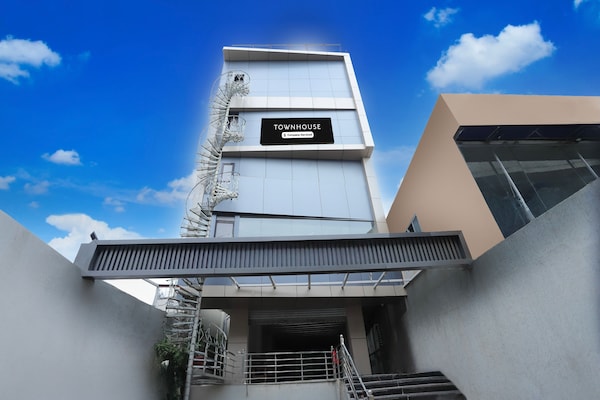 Super Townhouse Rauniyar City Centre Ratu Road-1 - Ranchi