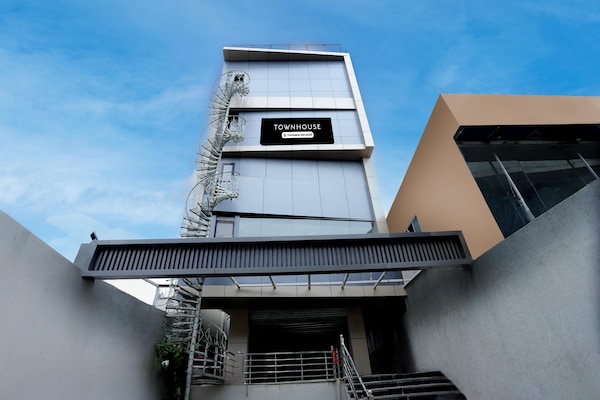 Super Townhouse Rauniyar City Centre Ratu Road-1 - Ranchi