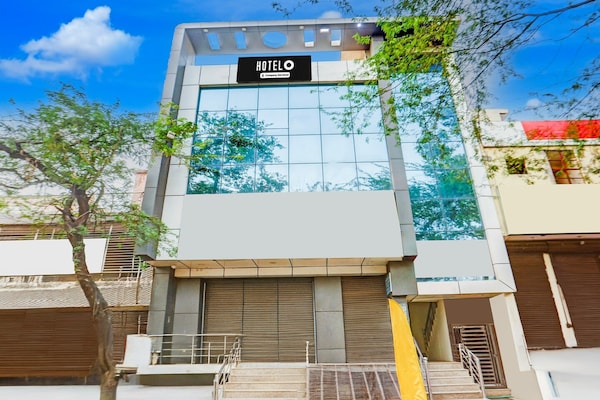 Hotel O Badkhal Lake Formerly Lake View - Faridabad