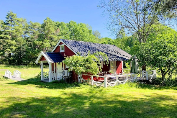 4 Personer Fritidhus I Sollentuna - Täby