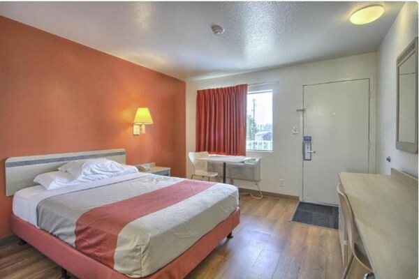 Queen Bed With Refrigerator - Harrisburg, PA