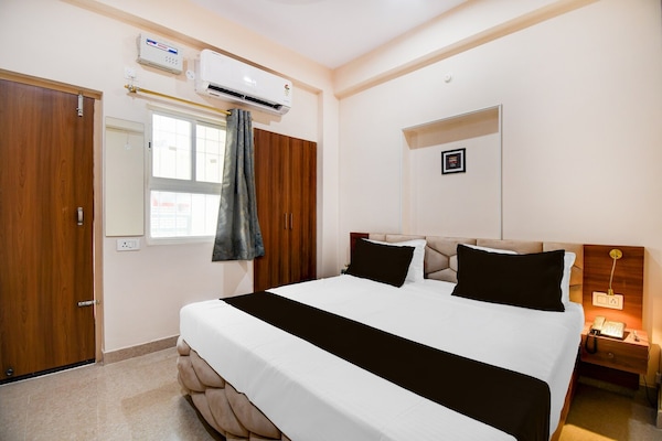 Townhouse Bhagwat Nagar Formerly Hotel Karuna Palace - Patna
