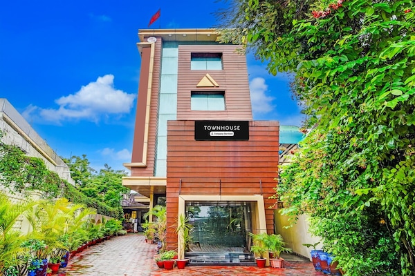 Townhouse Jabalpur Station Formerly Annpurna Inn - Jabalpur