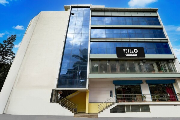 Hotel O Abbigere Formerly Mlv Grand - Tamil Nadu