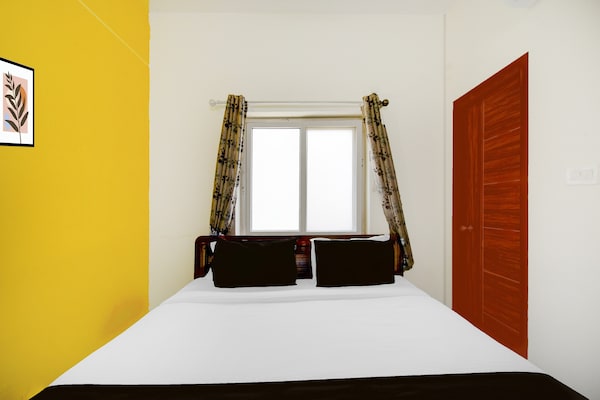 Collection O Dlf Cybercity Hyderabad Formerly Key Suites - Maharashtra