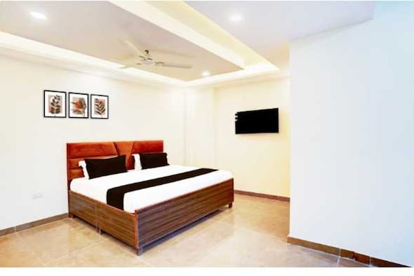 Hotel O Chhajarasi Colony - Ghaziabad