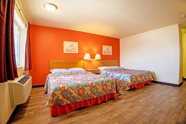 2 Queen Beds Non-smoking - New Mexico