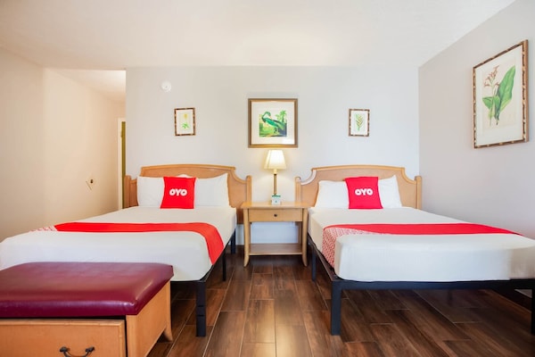 2 Queen Bed - Sanibel Island, FL
