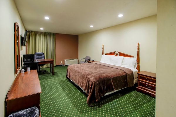 King Bed Courtside - Houston, TX