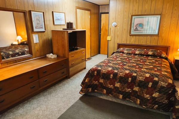 Full Bed - Fort Frances