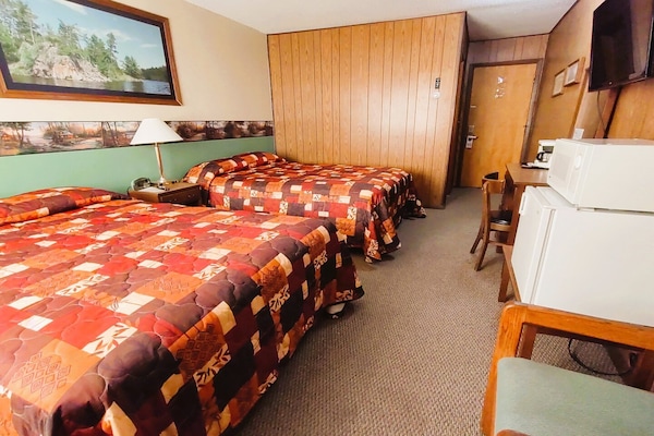 2 Full Bed - Fort Frances