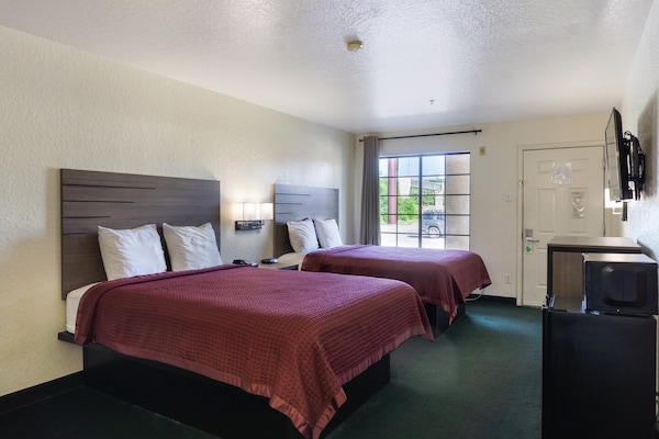 2 Queen Bed - Canyon Springs - San Antonio