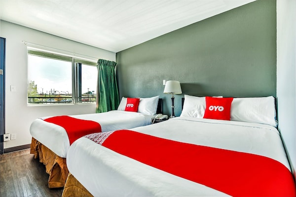 2 Full Bed Walkin - Shreveport, LA