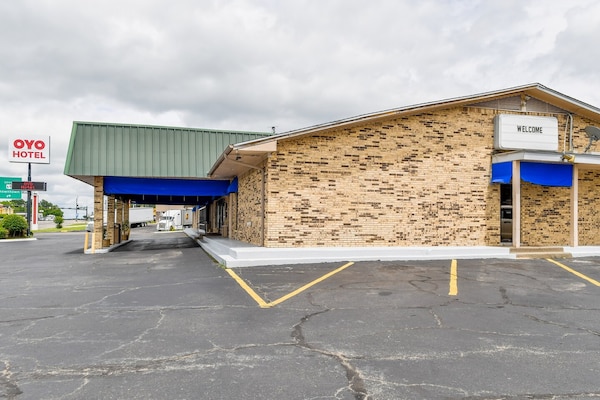 Premium King Bed - Chandler, TX