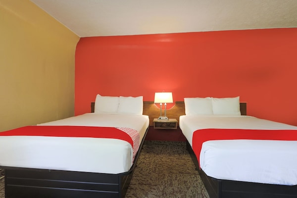 2 Queen Bed Smoking - Ohio