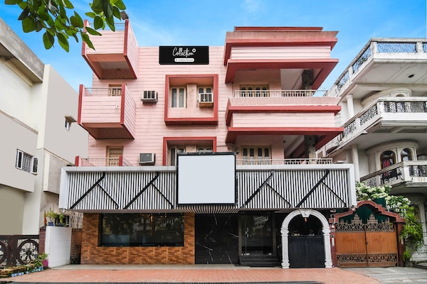 Super Collection O Salt Lake - Kolkata (Calcutta)