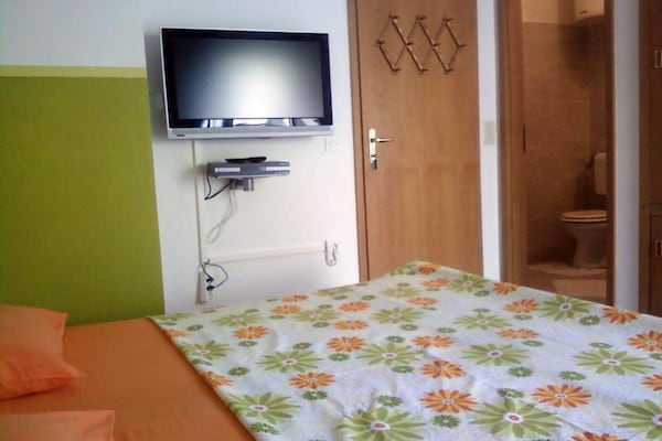 Rooms Tatjana - Double Room (1) - Supetar