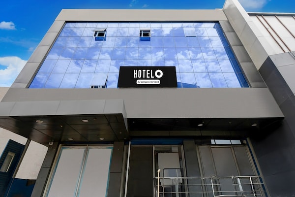 Hotel O Ambedkar Park Gorakhpur Formerly Mayur Residency - Gorakhpur