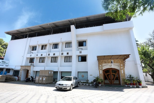 Townhouse Dona Castle - Kollam