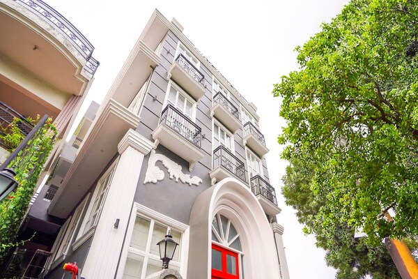 Townhouse Sector 19 Indiranagar Near Fun Republic Mall - Lucknow