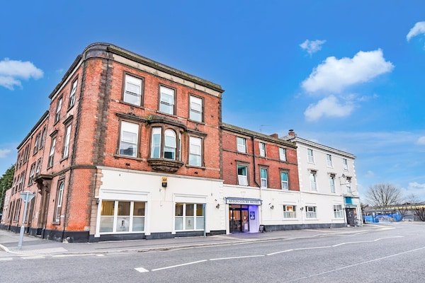 Standard Single Room - Derby