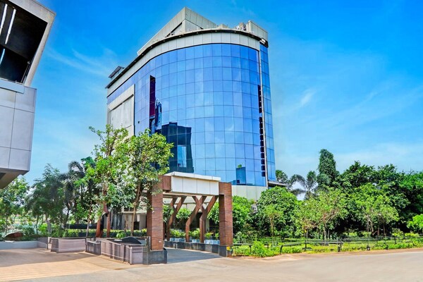 Palette Hotel Zero Mile Sitabuldi Formerly Gangakashi - Nagpur