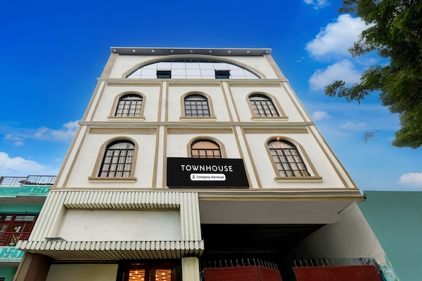 Townhouse Varanasi Railway Junction - Varanasi