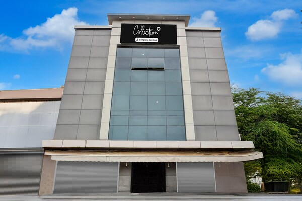 Collection O Deendyal Bus Terminal Formerly Panagar Jabalpur - Jabalpur