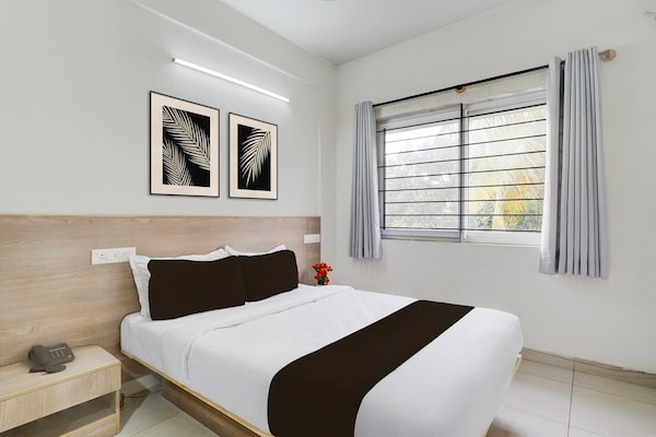 Hotel O Ksr Bengaluru City Junction Formerly Gurudev Residency - Bangalore