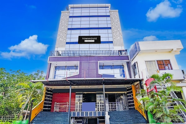 Townhouse Zero Mile Gandhi Setu Formerly Classic Court - Patna