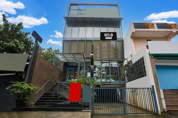 Hotel O Pacific Mall Rajpur Road - Dehradun