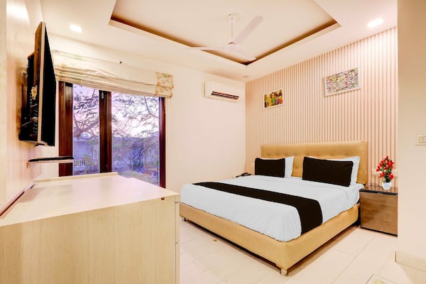 Townhouse Oak T Block Sector 24 - Gurugram