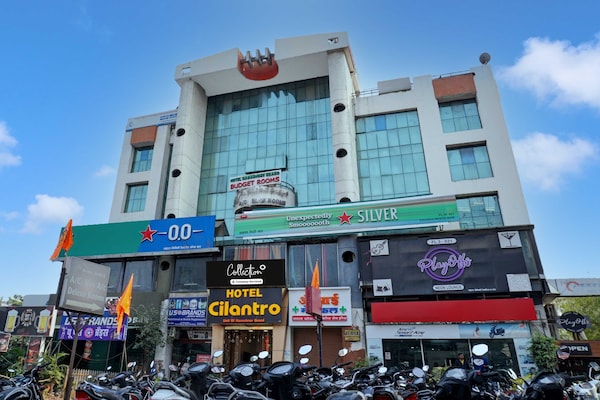 Collection O Viman Nagar Downtown Formerly Hotel Cilantro - Pune