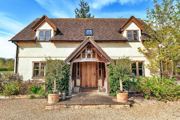 Windfall Cottage - Cotswolds