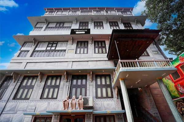 Townhouse Heritage Scindia Ghat - Varanasi