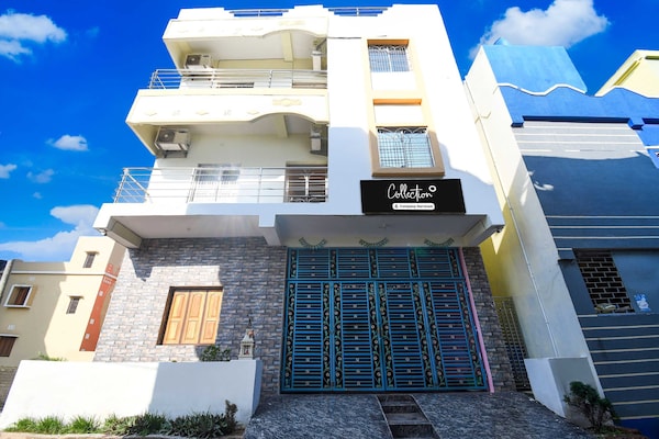 Collection O Sarvodaya Nagar Near Railway Station - Puri