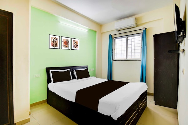 Collection O Hinjewadi Kirti Classic Gate - Pune (India)