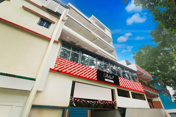 Collection O Kadam Ghat Near Ashok Rajpath - Patna