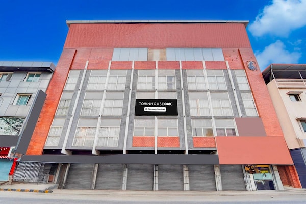 Townhouse Oak Jyoti Mahal Road Rayagada - Rayagada