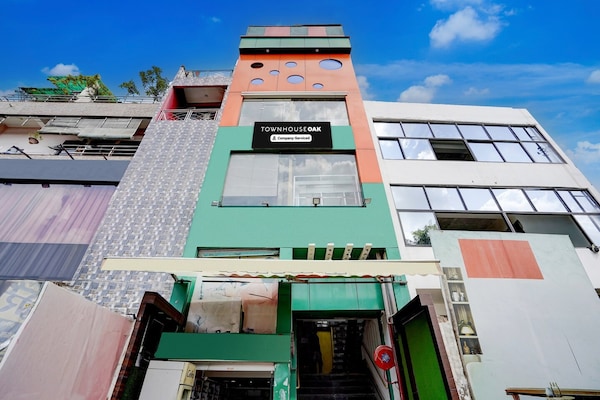 Townhouse Oak Prayagraj Central Railway Junction Formerly Hotel Ballians - Prayagraj