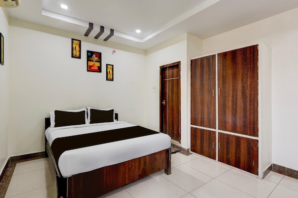 Hotel O Benz Circle Vijayawada - Vijayawada