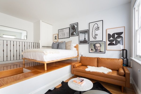 Historic Art-filled Studio Close To Transport - Sutherland