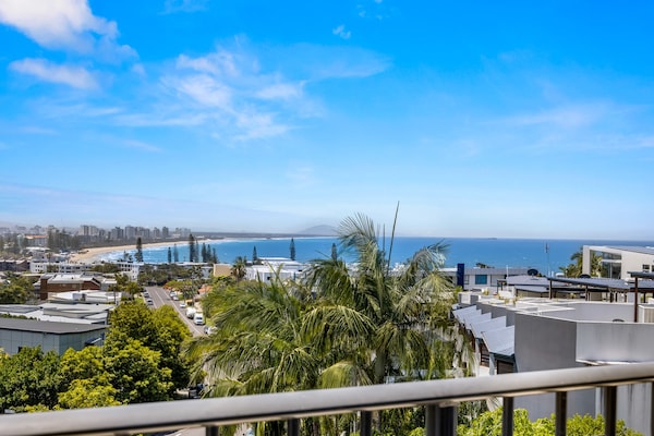 2-bed Near Beach With Bbq & Stunning Ocean Views - Mooloolaba