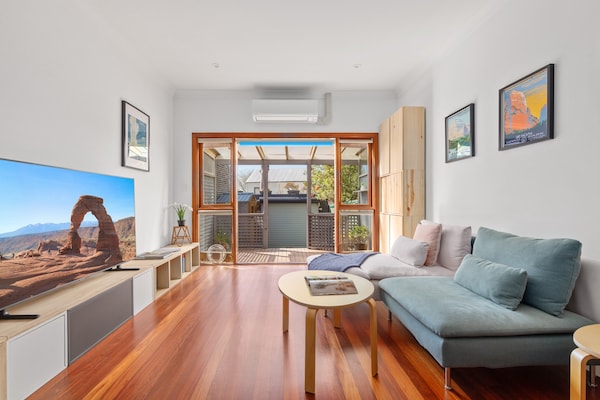 Stylish 2-bed Cottage In Trendy Erskineville - Camperdown